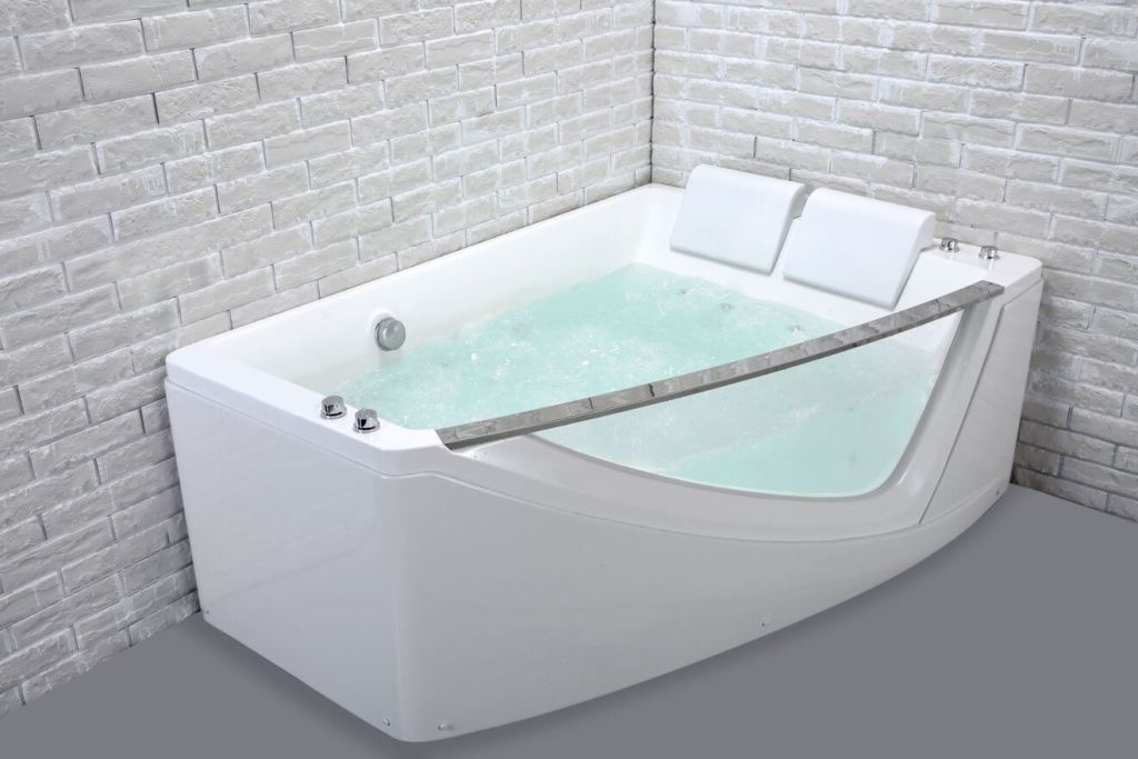 Comment choisir sa baignoire balnéo ? - A brico